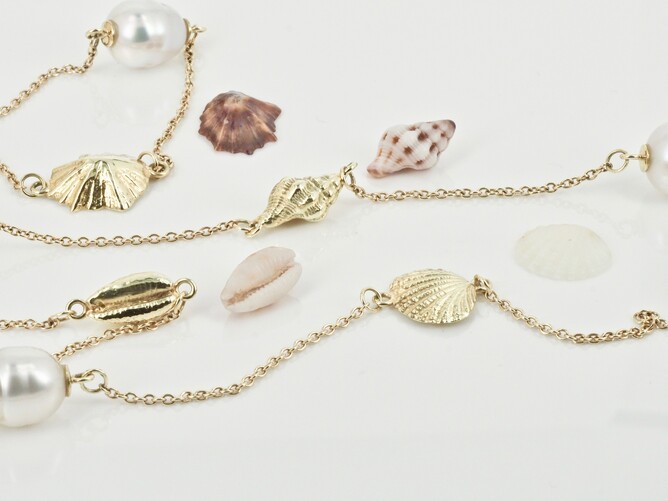 Lynaire Kibblewhite, Goldsmith | Shell Jewellery - Jewels from the Ocean